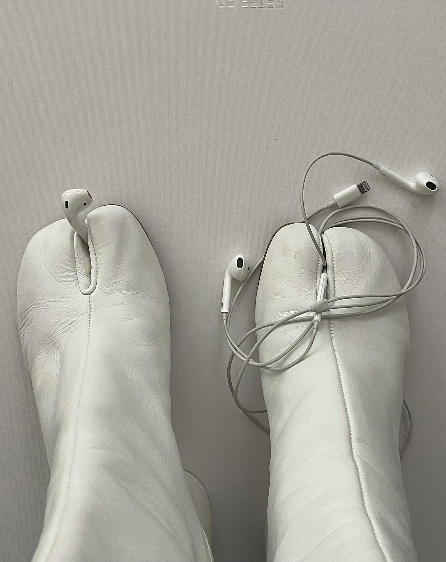 MANYFORMS – Brenda Weischer