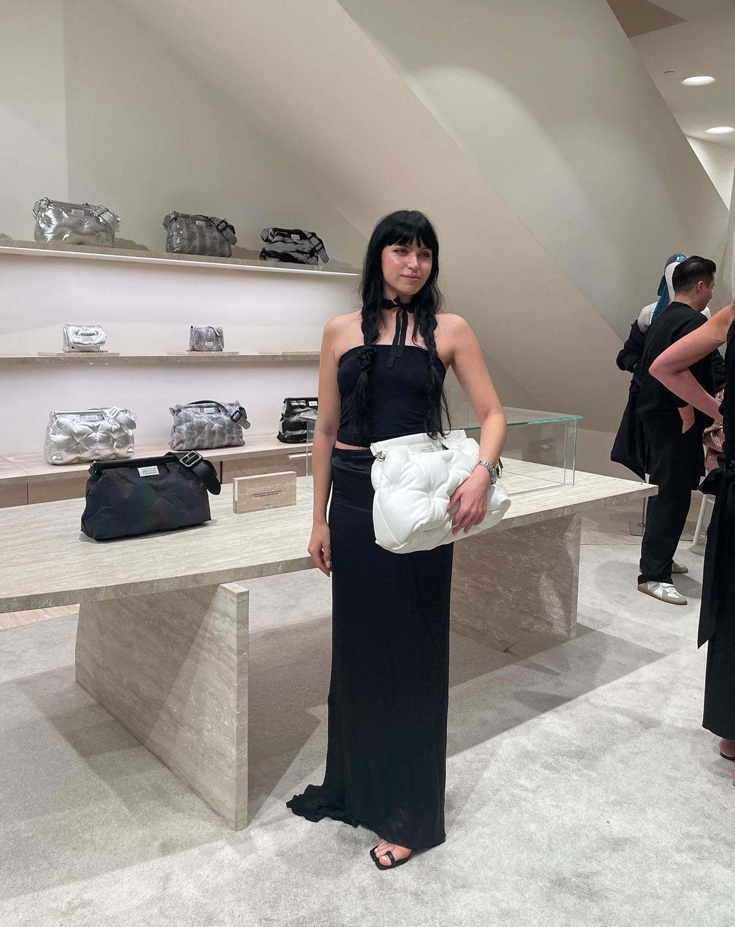 MANYFORMS – Brenda Weischer